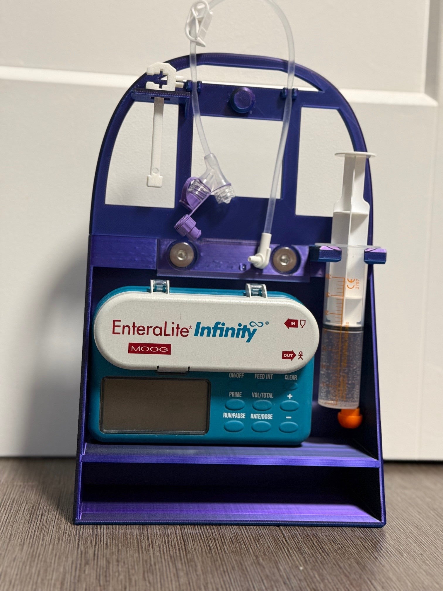 Oh! G-Tube Pump Caddy – AdaptAbility